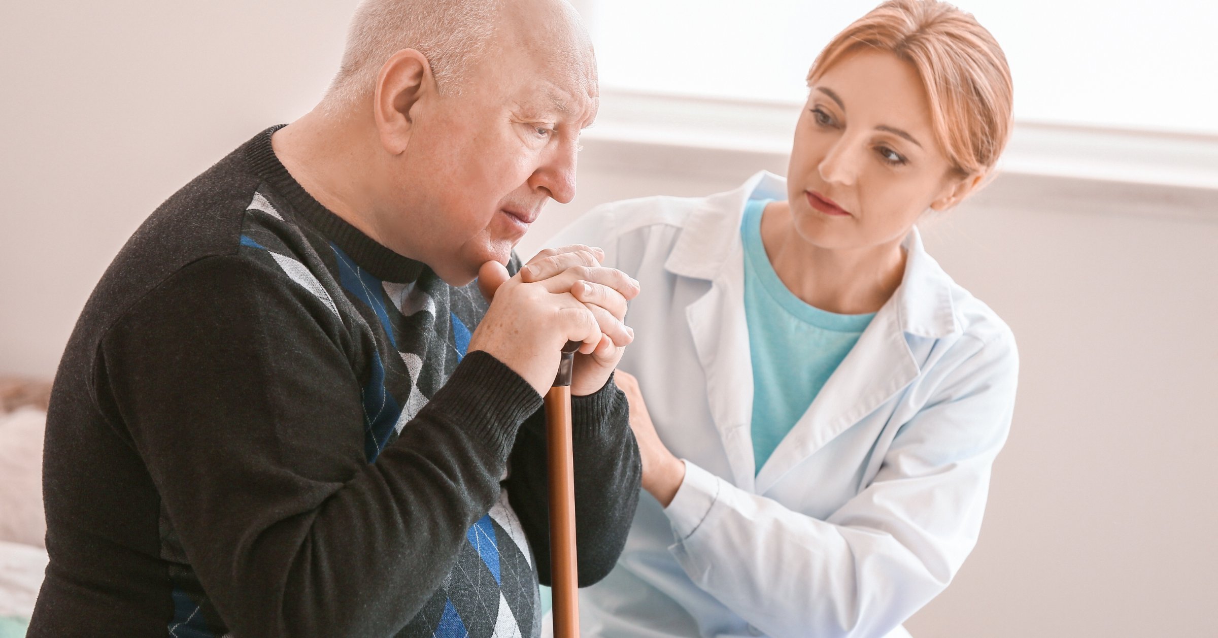 Expertenstandard Beziehungsgestaltung in der Pflege von Menschen mit Demenz | Caritas ...